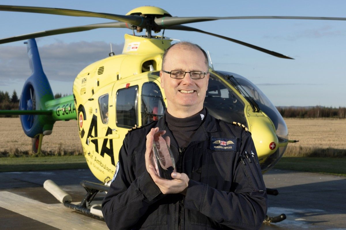 Scotland’s Charity Air Ambulance pilot flying high after national award ...